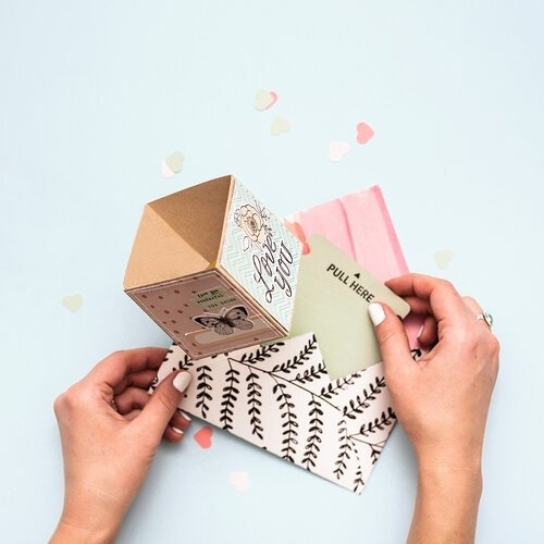 We R Memory Keepers Explosion Card Punch Board - Εργαλείο Κατασκευής ...